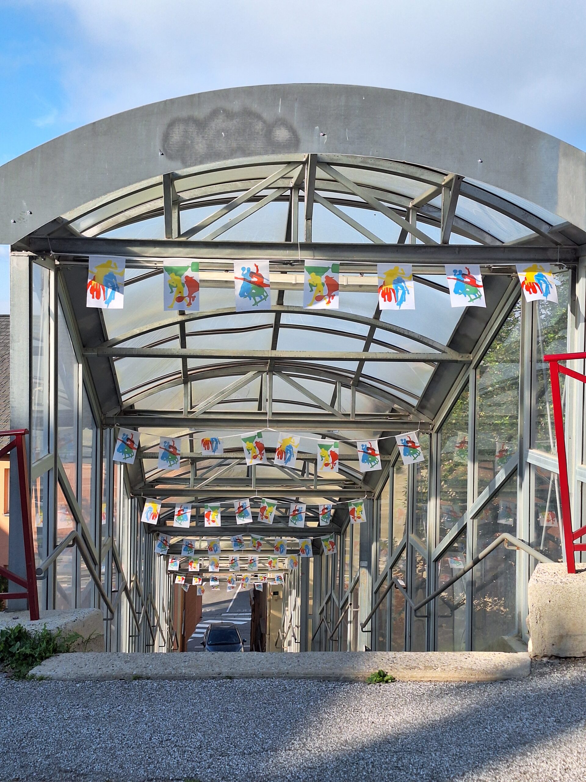 Décorations de rue à Font-Romeu Odeillo Via - Mairie de Font-Romeu